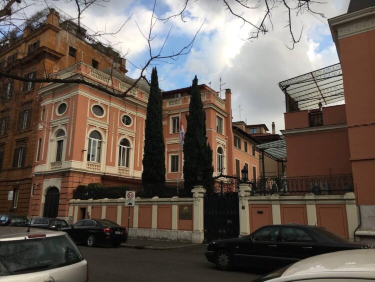 Pemilu 2024: Diaspora Indonesia di Italia Terima Surat Suara, PPLN Roma ...